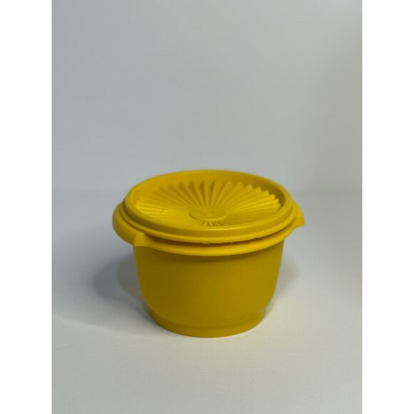 Tupperware | Accents | Vtg Tupperware Container Yellow Mcm Storage Mid ...